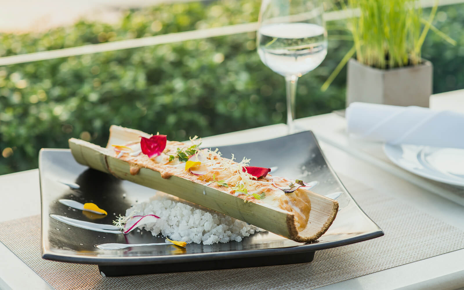 Above Riva - เดอะพรีเมียร์กสิกรไทย